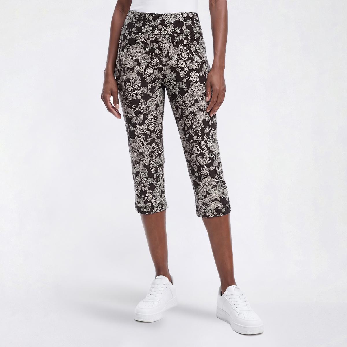 Click here for Womens Preswick & Moore(R) Floral Millennium Capri... prices